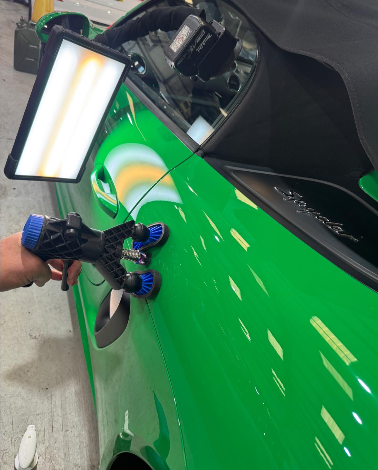 Premium Auto Body Shop | Car Repair Experts | BM Refinishing LTD